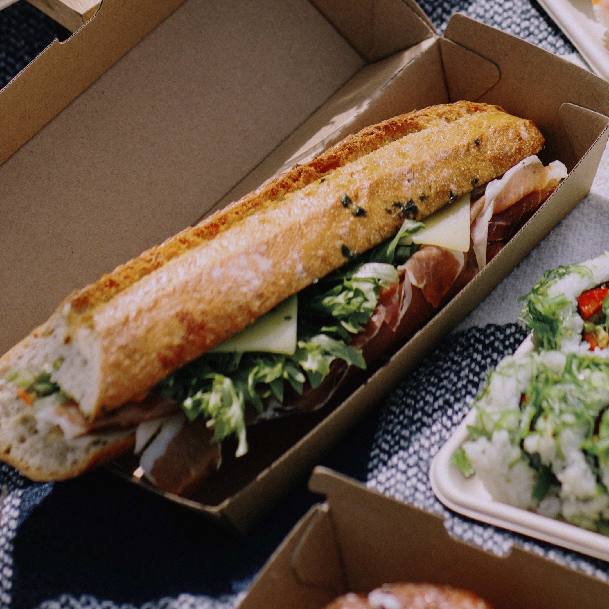Kraft Hot Dog Box - Dividable – Ecoware